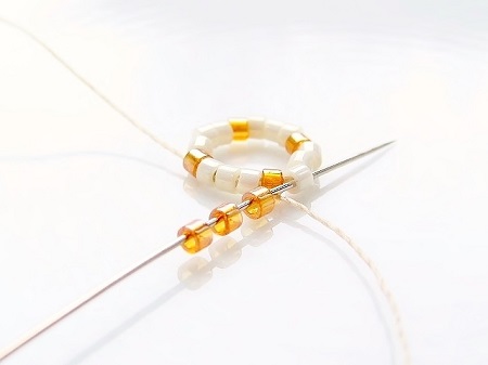 LEARN and CREATE – a “Square Element” in flat peyote stitch - part 1 ...